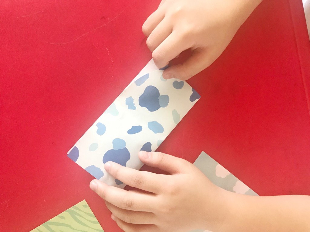Worm Race – Domestic Goddess Tonni