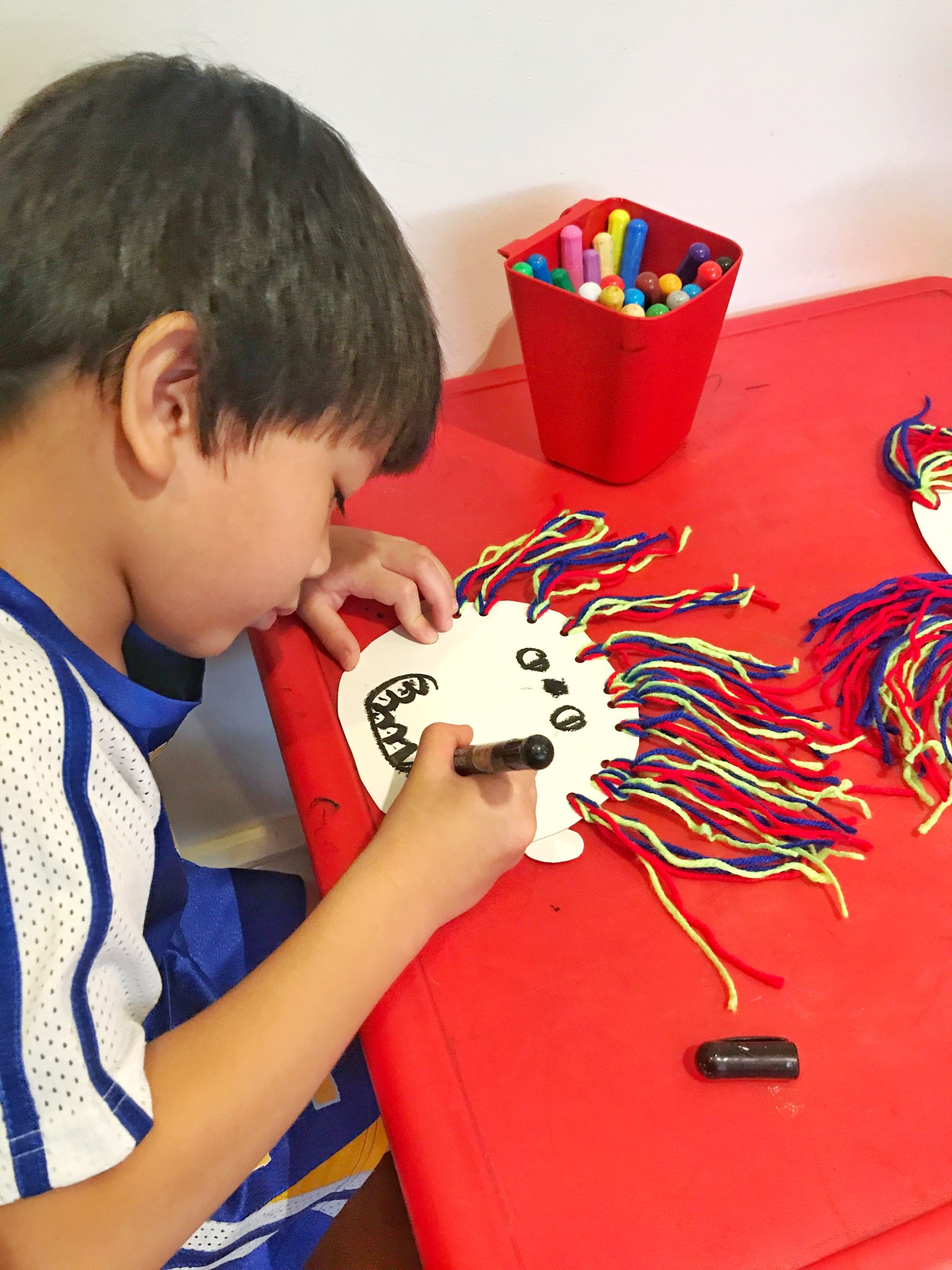 Yarn Cutting – Domestic Goddess Tonni